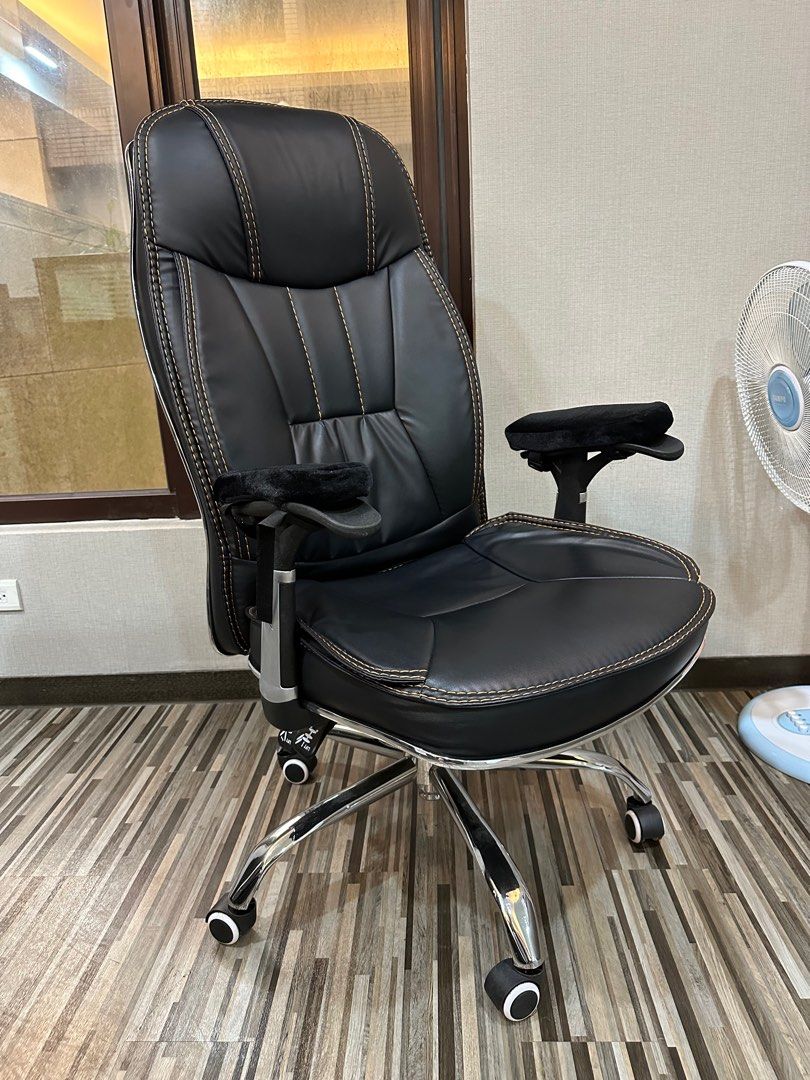 Generic orthopedic leather seat - Gucca